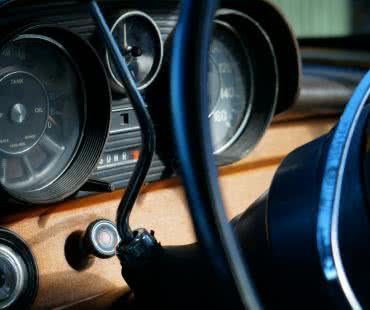 Understanding vehicle warning lights